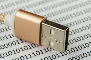 What is the difference between a pendrive and a flashdrive? - Company ...